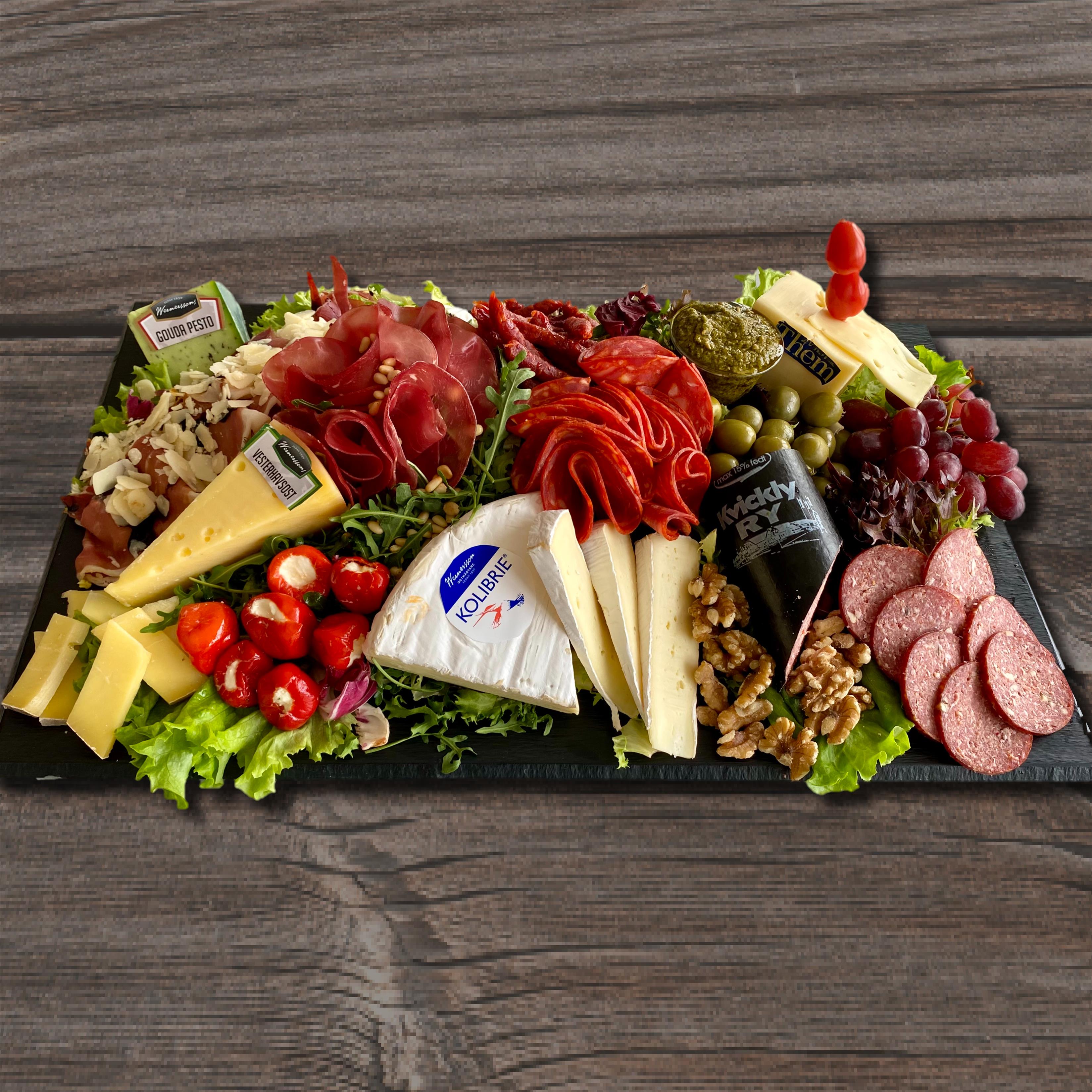 Oste- & pølsebord | Kvickly Ry